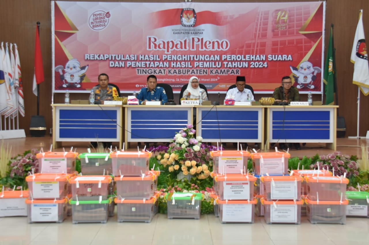 Pj Bupati Kampar Hadiri Pembukaan Rapat Pleno Rekapitulasi Hasil